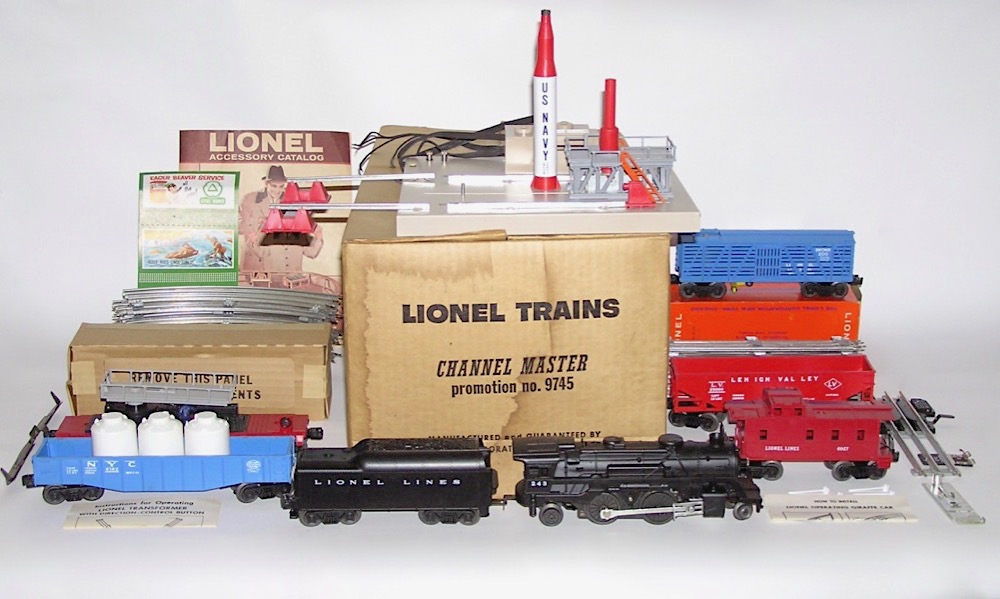 Lionel Uncatalogued 9745 "Channel Master" Train Set w/ #243 3376