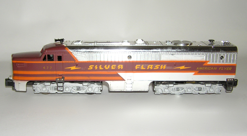 High Grade American Flyer Silver Flash Passenger Set - K5369WT