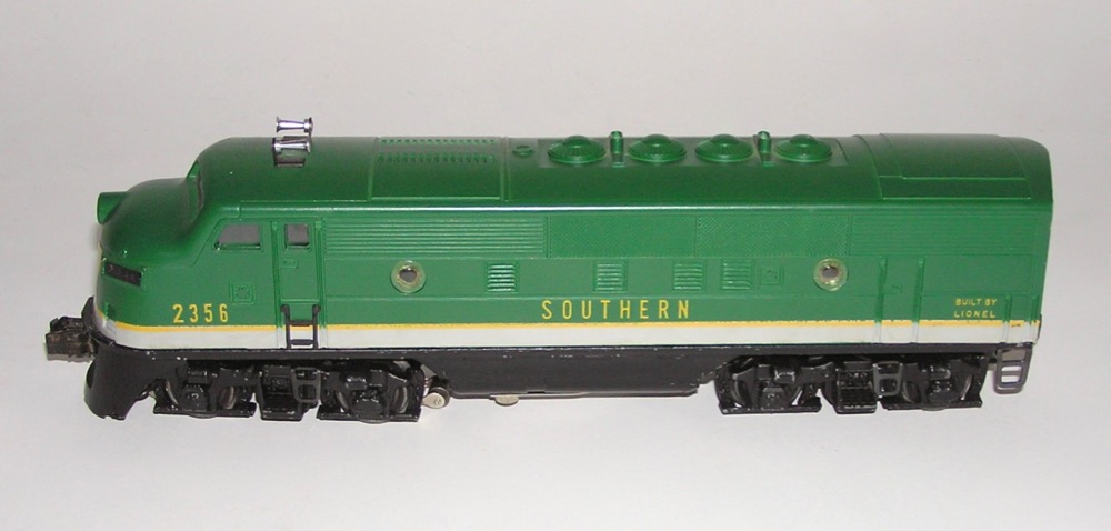 Nice! Lionel No. 2356 Southern F-3 AA Diesel Units
