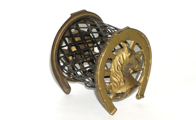 Arcade Cast Iron Horseshoe w/ Wire Mesh Bank