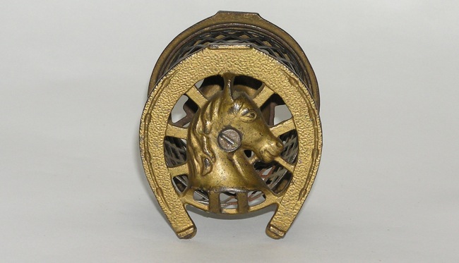 Arcade Cast Iron Horseshoe w/ Wire Mesh Bank